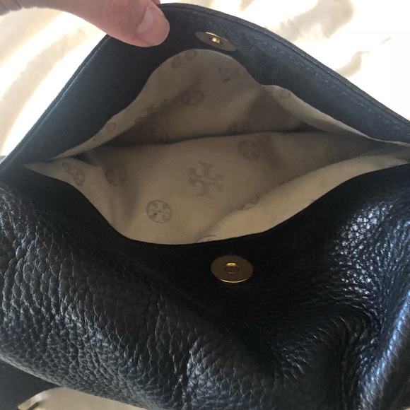 Tory Burch | Bags | Tory Burch Amanda Crossbody Bag | Poshmark